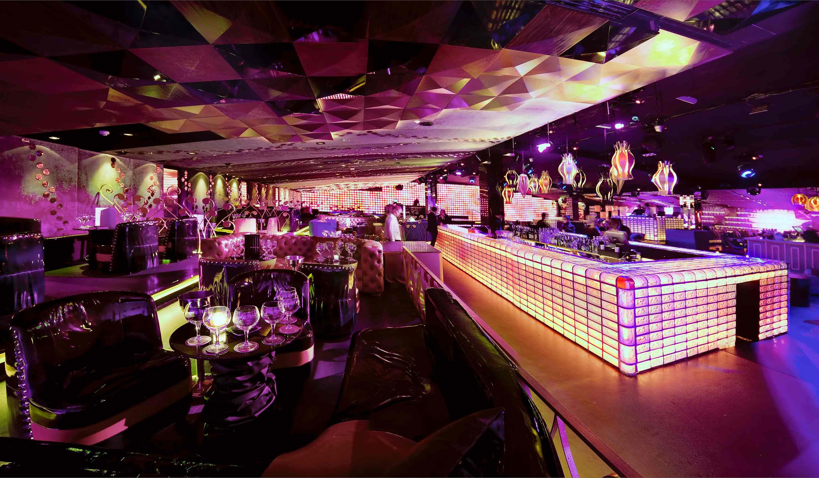 BlingBling parties on Thursday